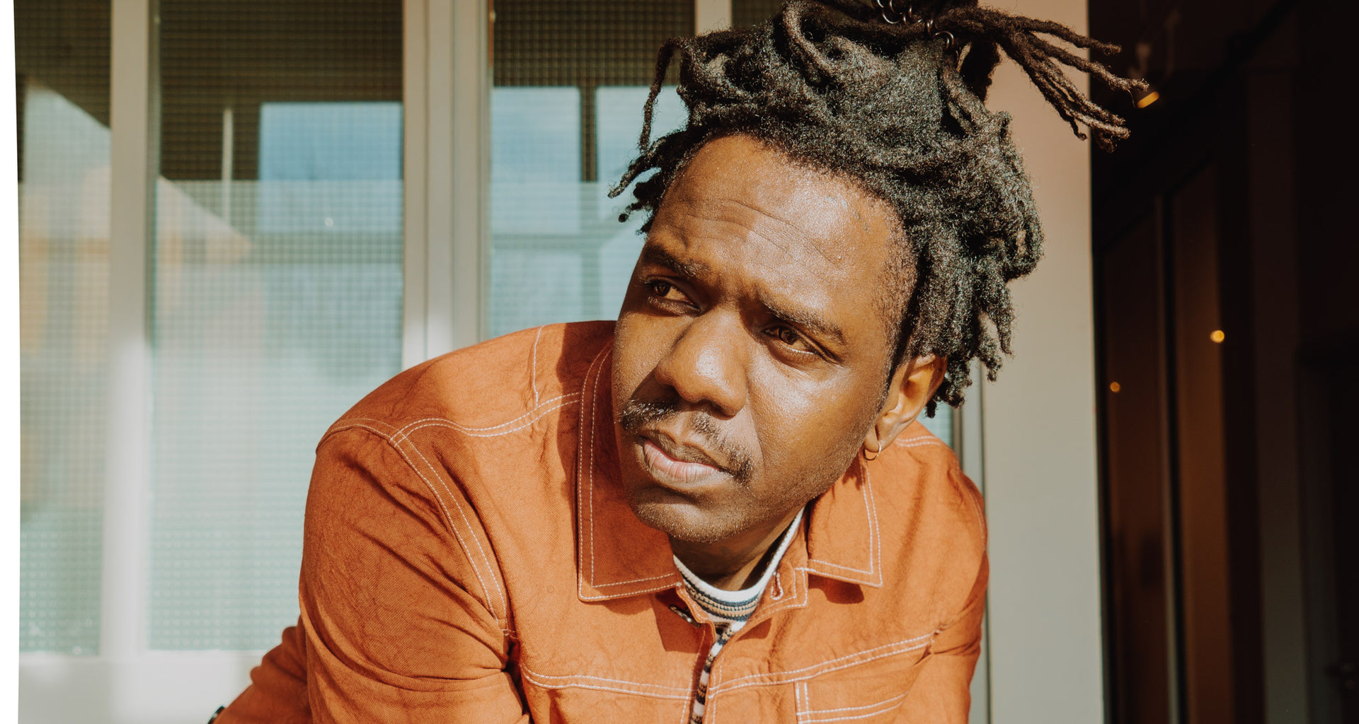 Kingsley Walters: Bags of Talent – Oliver Spencer